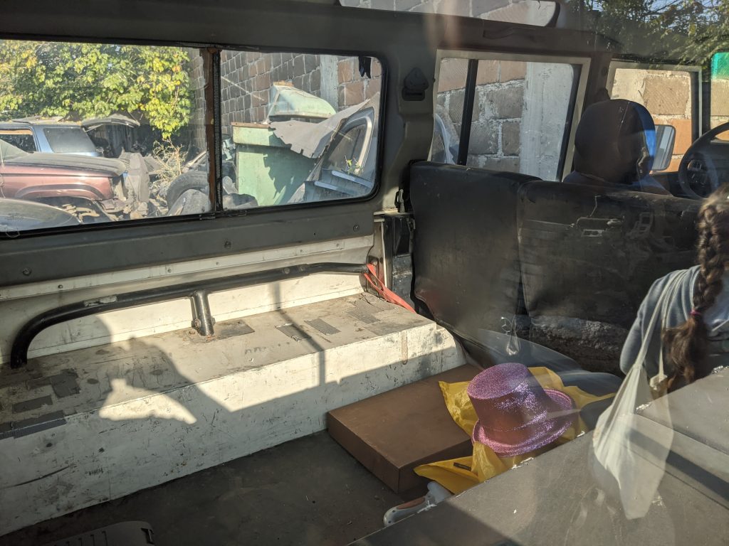 Yet Another Defender Camper Conversion: DIY 2-Berth 110 In A Weekend